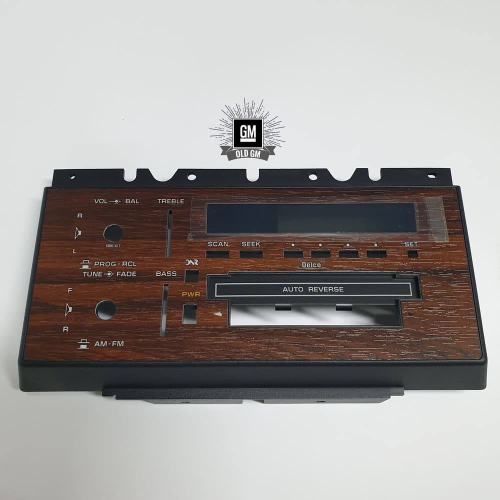 NOS GM 87-90 Caprice Radio Facia - Old GM