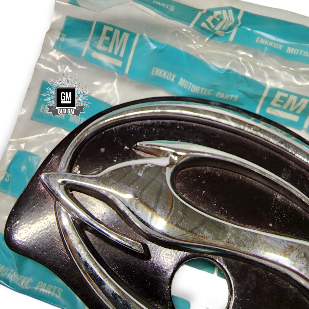 NORS 94-96 Impala Black Trunk Emblem - Old GM